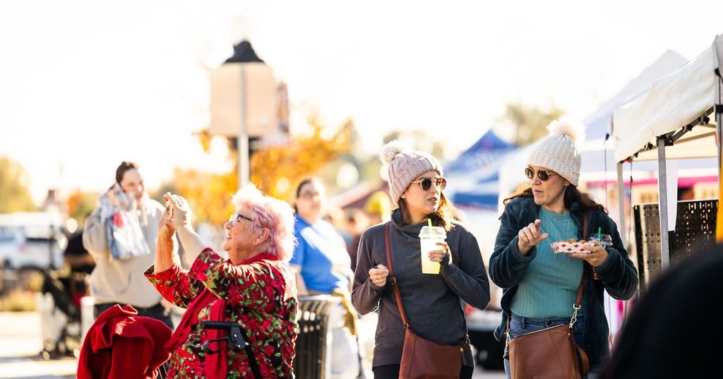 Dickens Street Faire - Explore Elk Grove